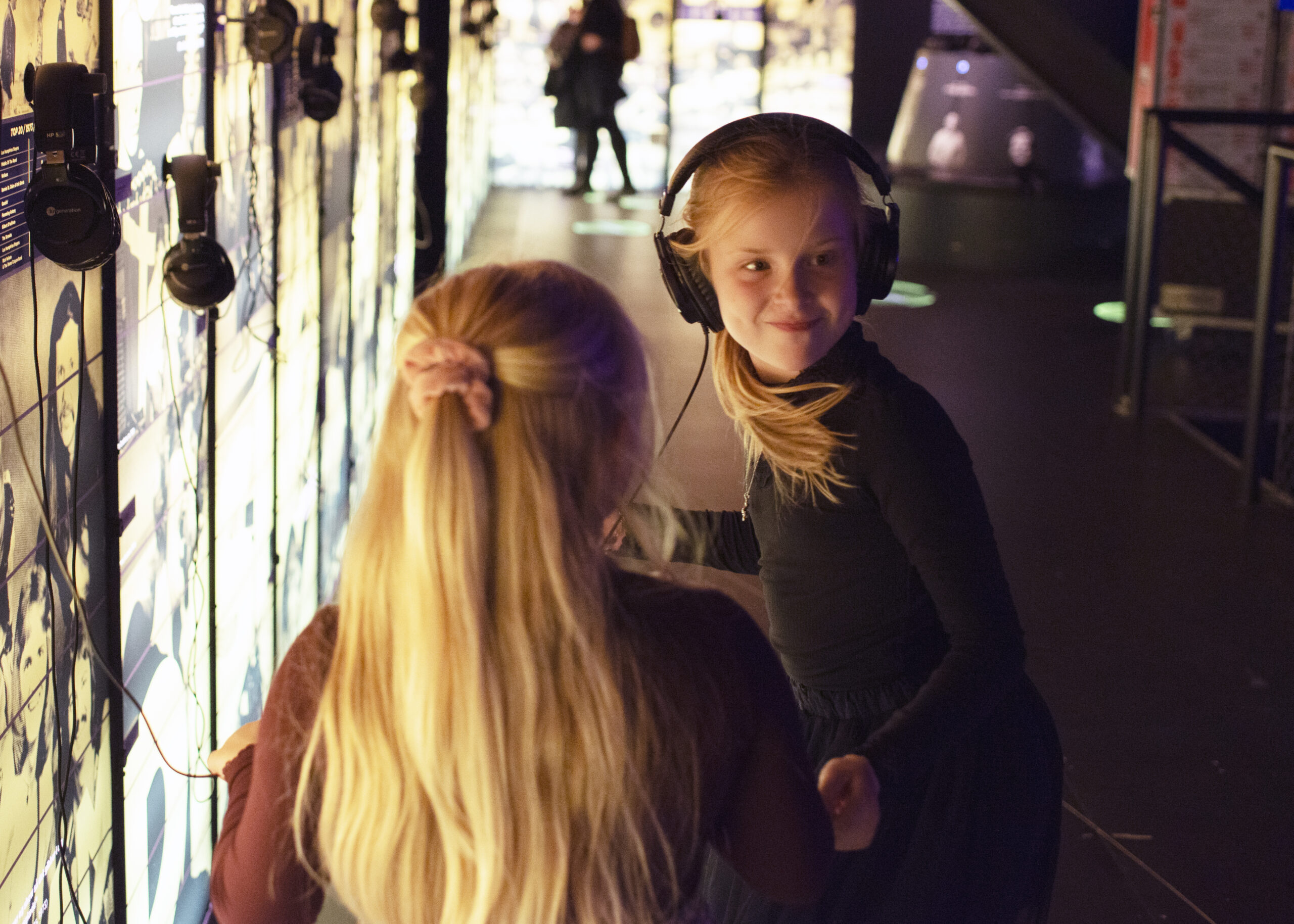 Familieomvisning: Rock & Rollinger - DANMARKS ROCKMUSEUM, RAGNAROCK